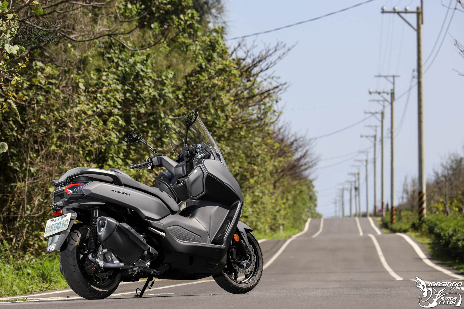 【試乘報告】安全滿配 通勤新紀元！SYM「MAXSYM 400」 | Webike+華語專業摩托媒體