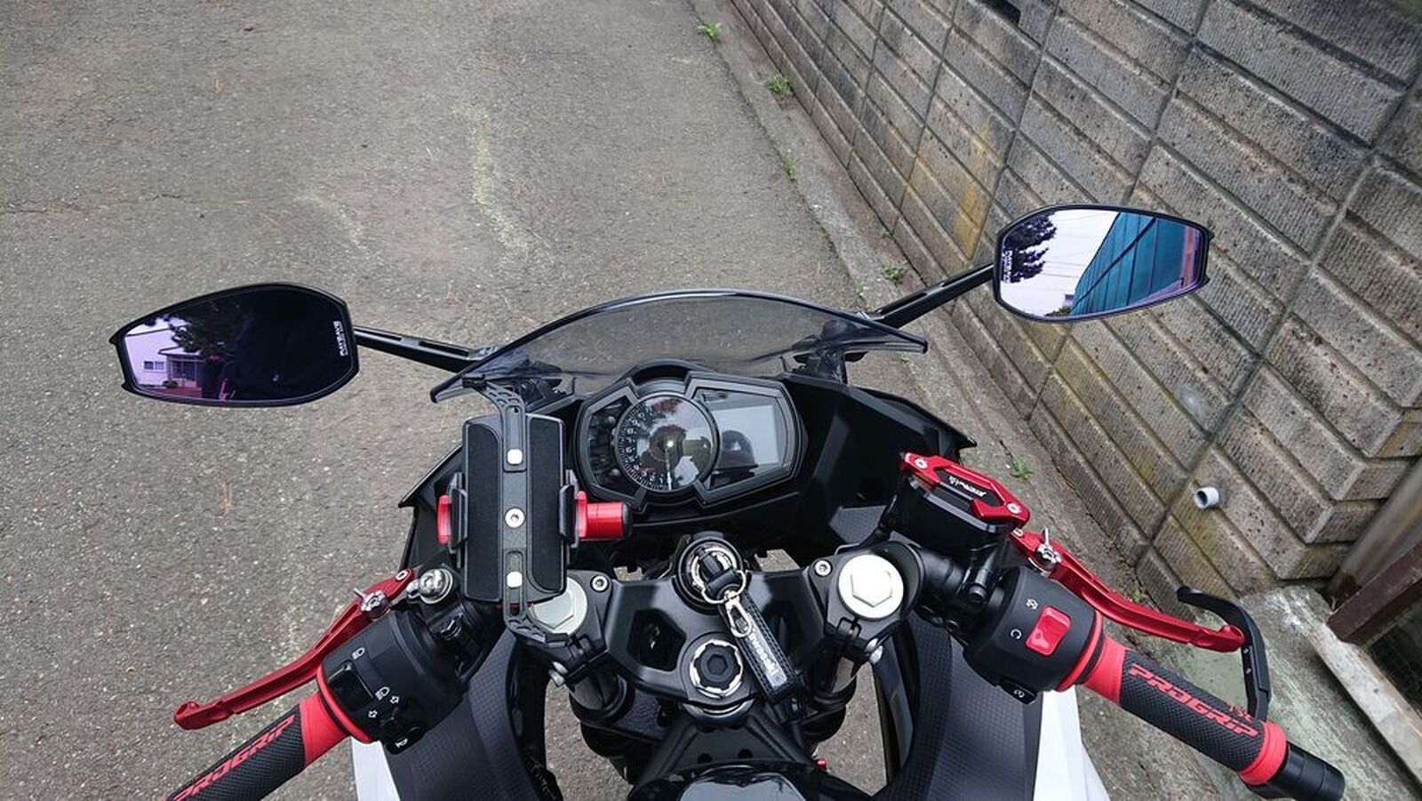 完美契合！TrickStar改裝件完美融入Ninja 400，展現統一風格