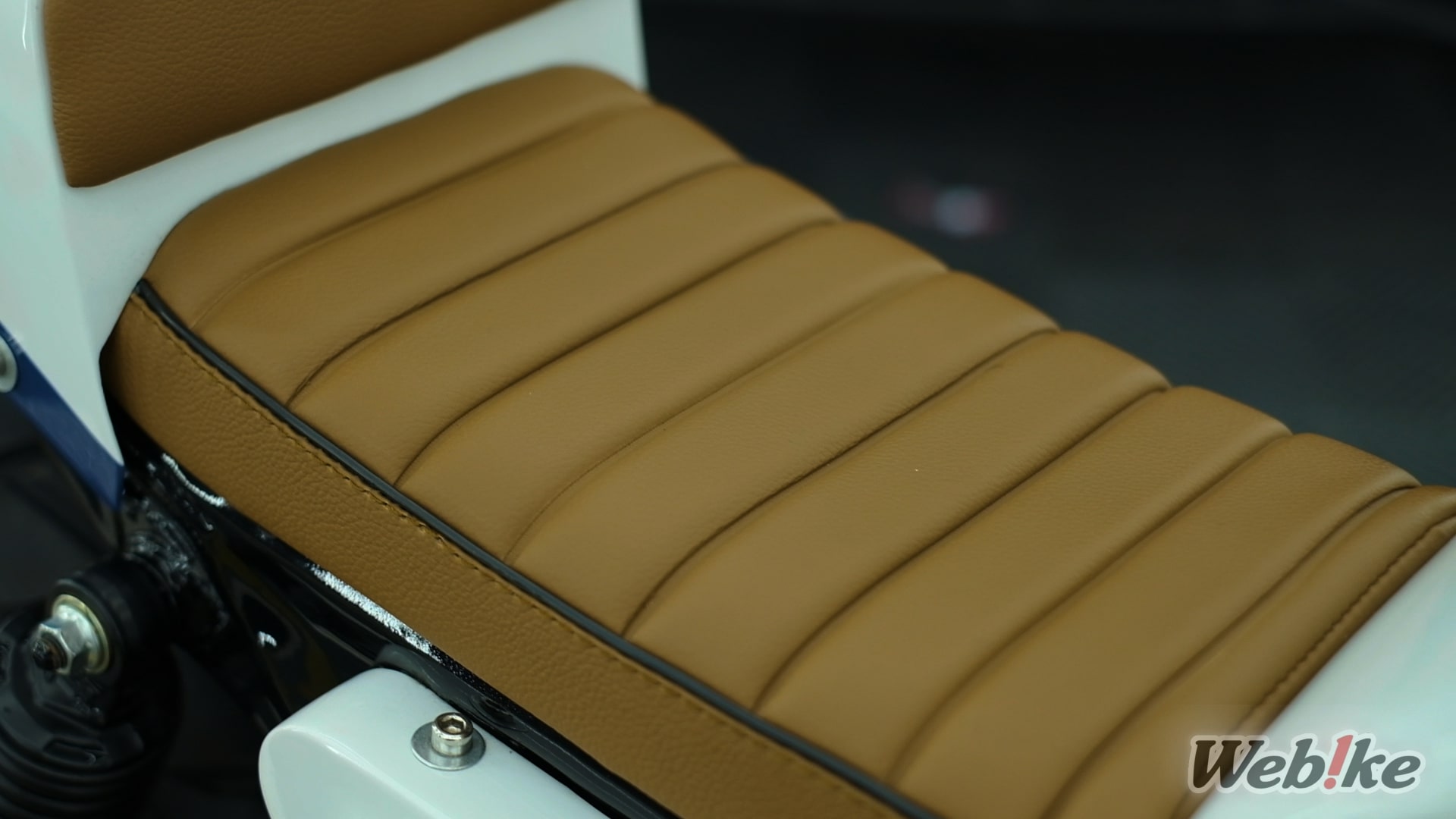 Rainbow Moto Builder打造的Honda Verza Cafe Racer