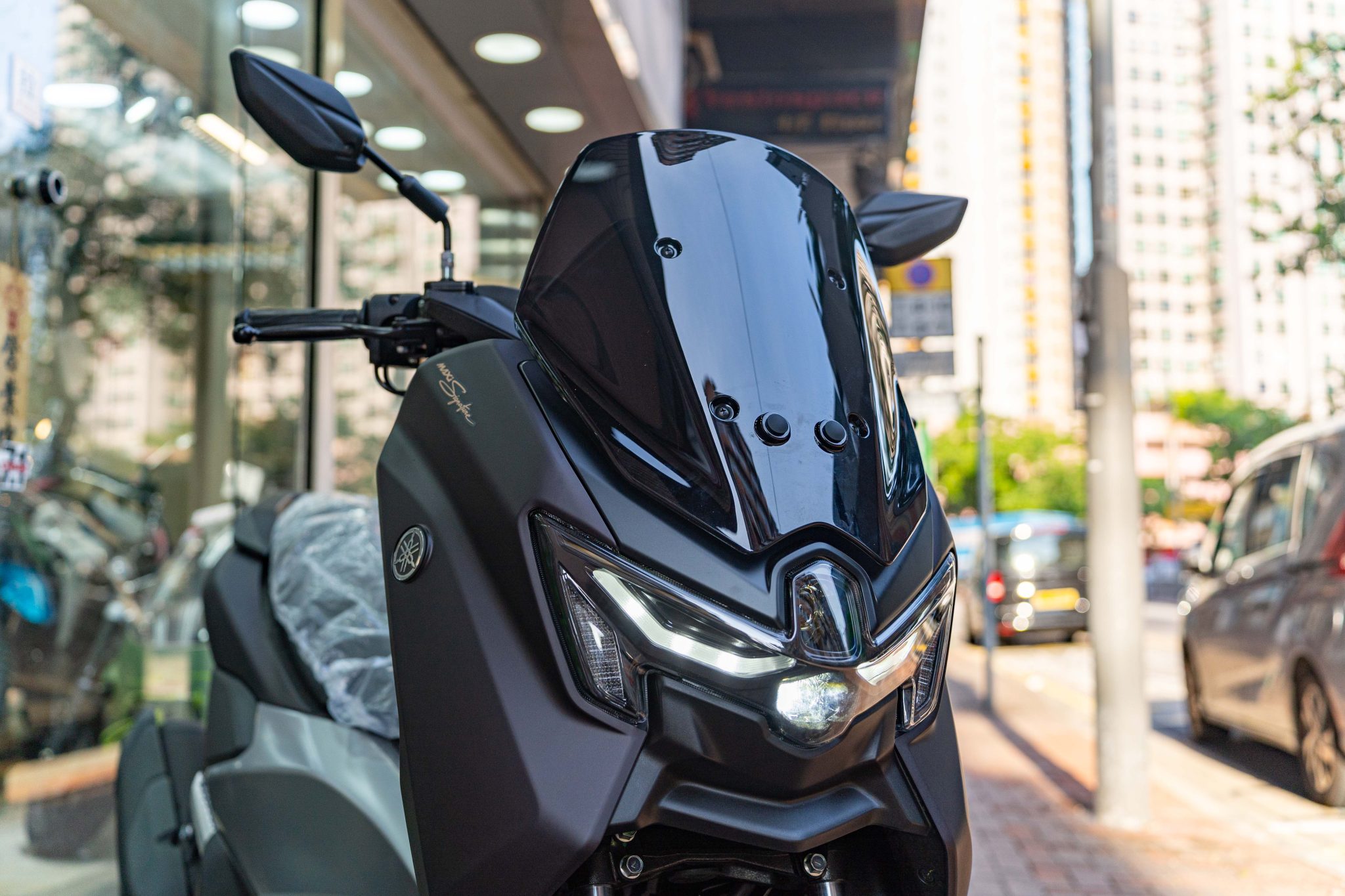 【实车开箱】2025 Yamaha Nmax turbo 155全面改款，全新外观搭载电子变速与双TFT仪表！