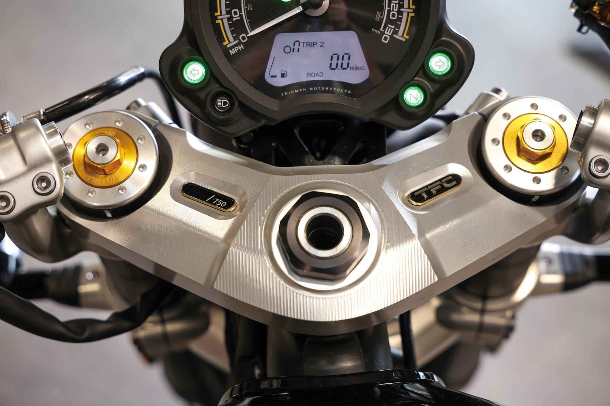 錯過不再？Triumph Bobber TFC 香港獨家開箱，全球限量750部