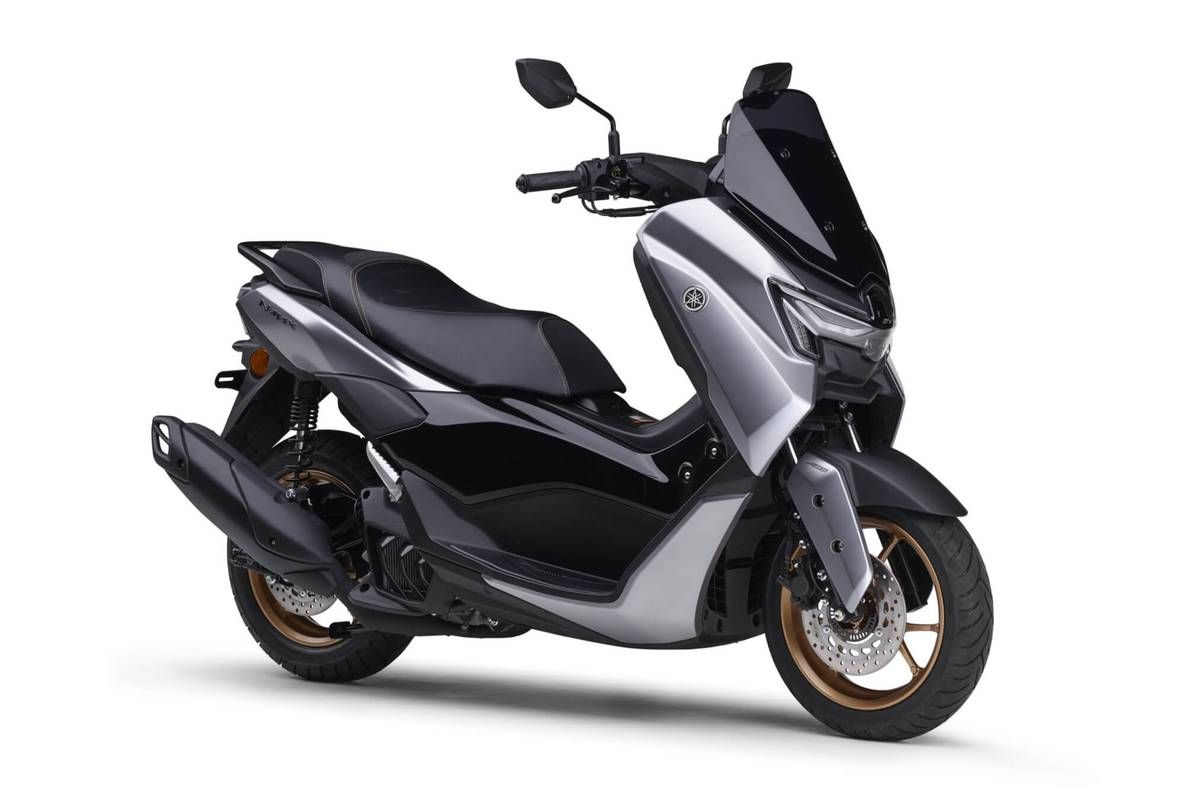 【2026 新車】Yamaha NMAX 155 新色日本發表！搭載電子 CVT、高級感半消光銀 2/26 正式開賣